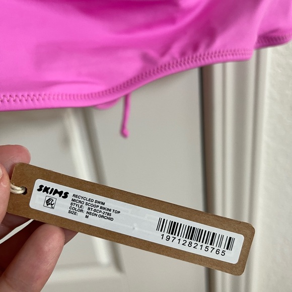 SKIMS | Swim | Skims Micro Scoop Bikini Top | Poshmark